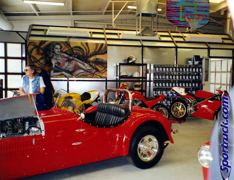 Sportruck.com - Exclusive Shop Tour - Kal Koncepts